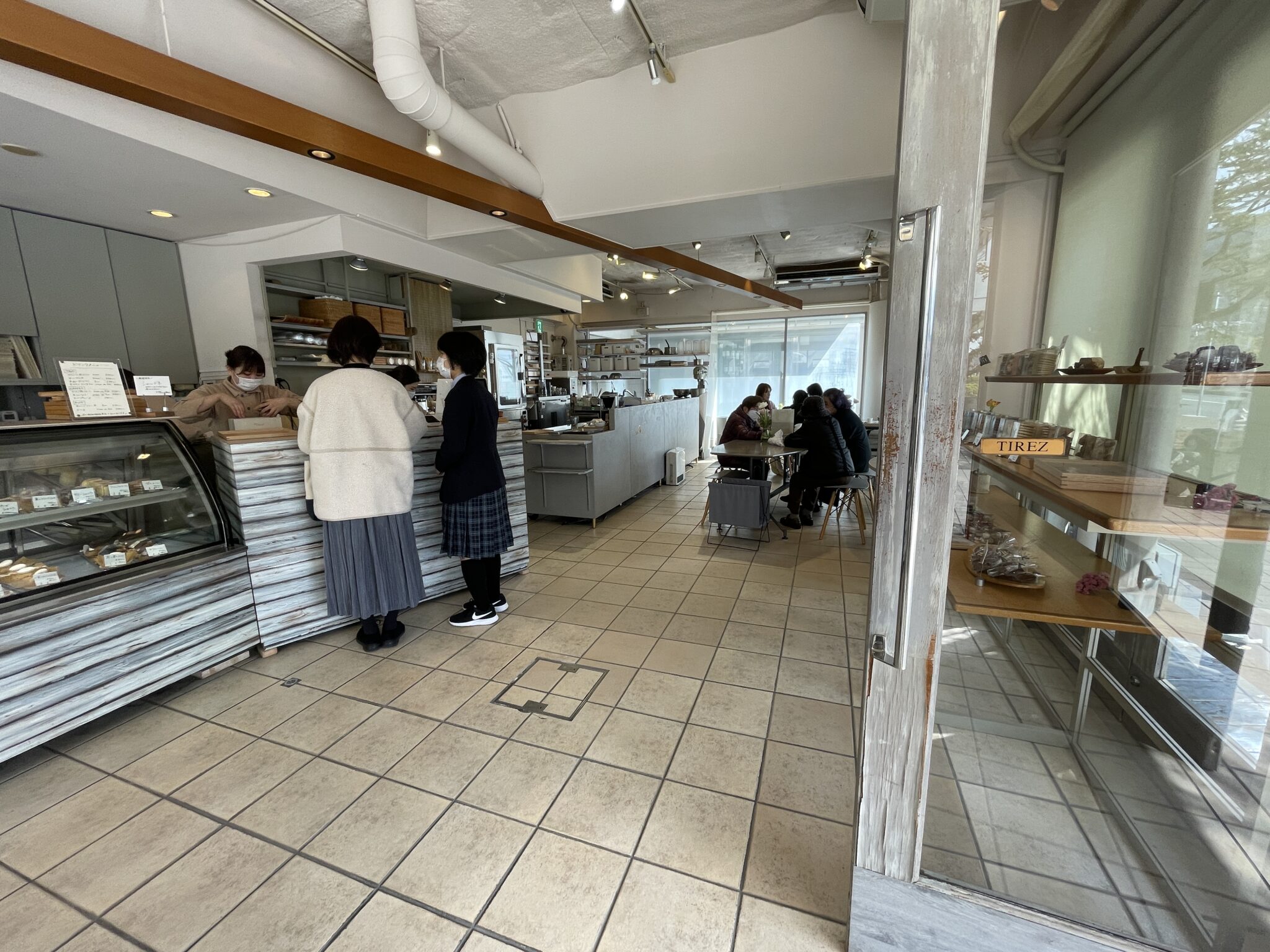 【芦屋ダニエル】大人気のカヌレ！店舗での購入方法と他おすすめスイーツ！ | 関西の美味しいものと子育てのこと