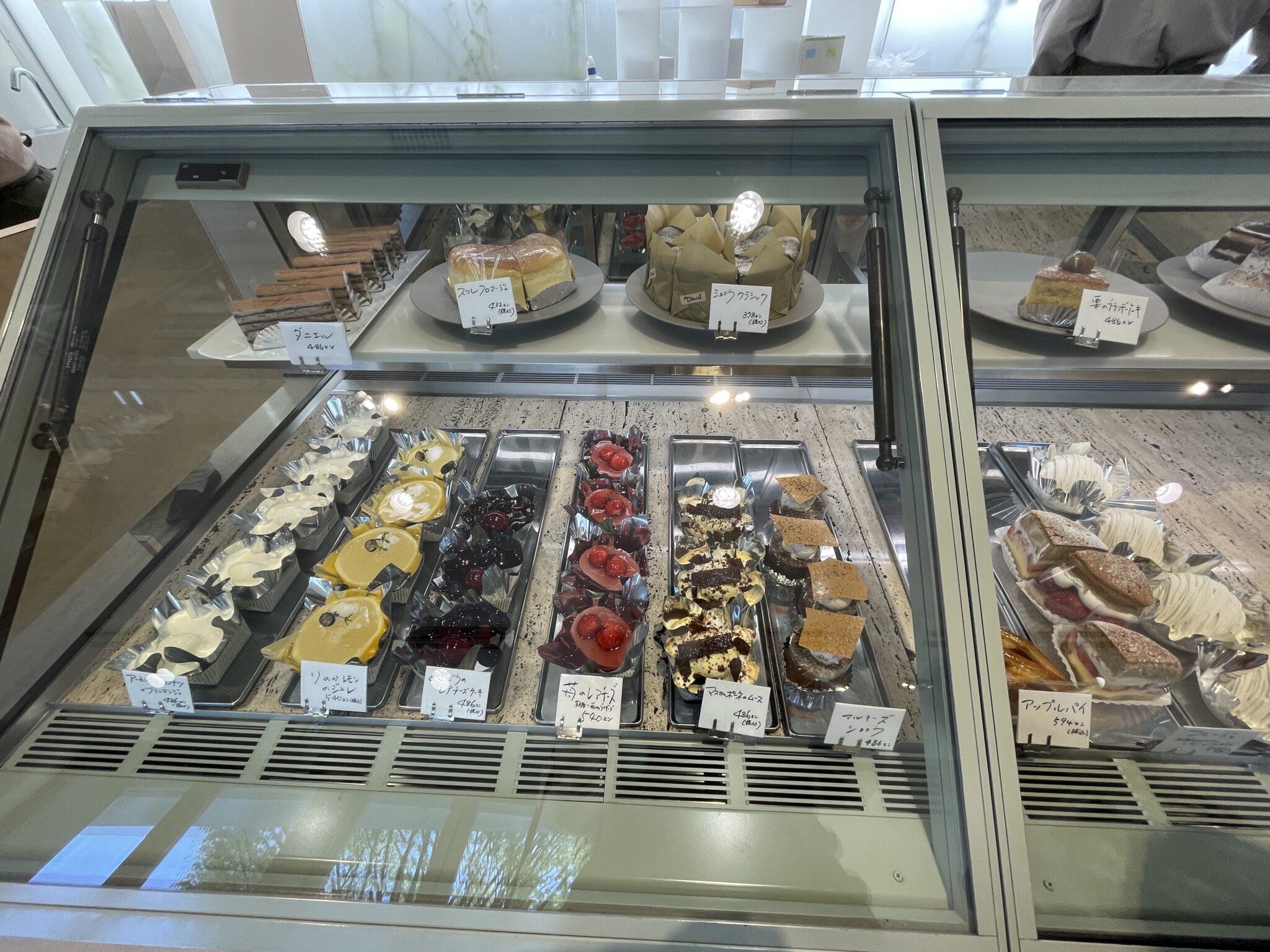 【芦屋ダニエル】大人気のカヌレ！店舗での購入方法と他おすすめスイーツ！ | 関西の美味しいものと子育てのこと